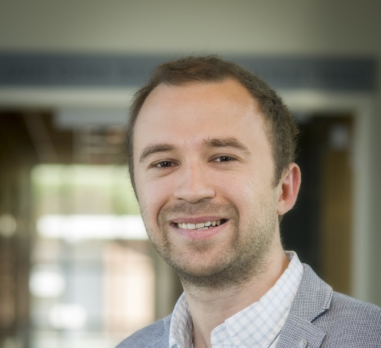 The paper trail to a breakthrough idea | Chemical & Biomolecular Engineering | Illinois